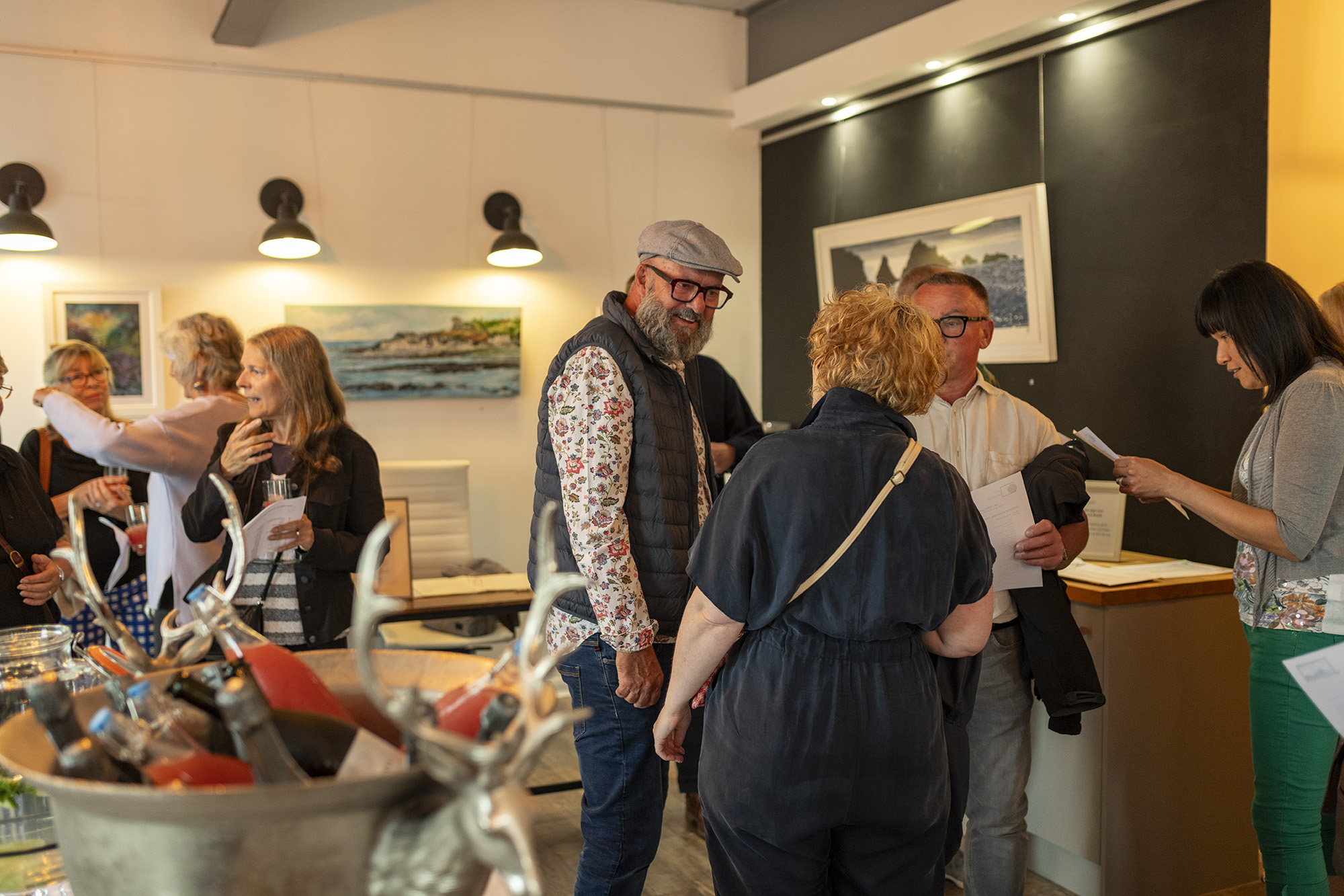 Art Upstairs Gallery - ArtMakers